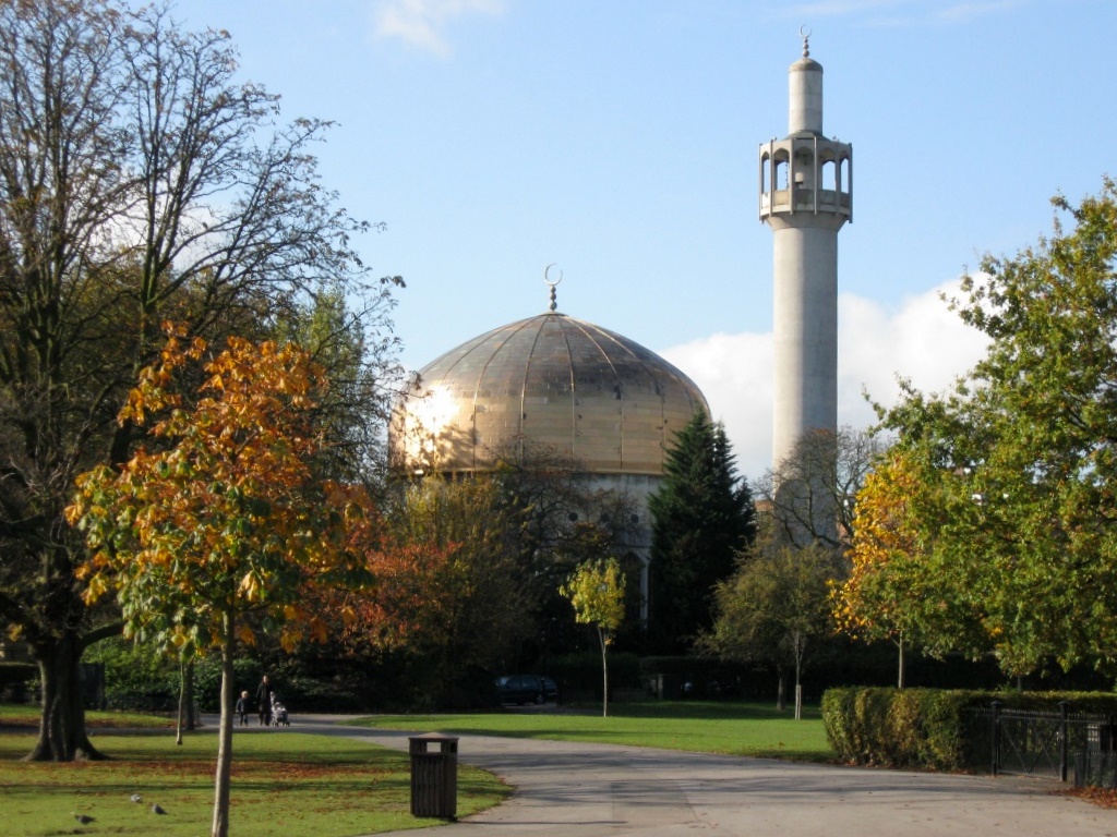 Travel Shot: Regent’s Mosque – My Favourite Things