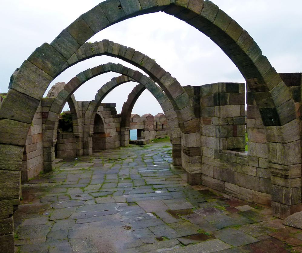 The forgotten medieval ruins of Champaner – My Favourite Things
