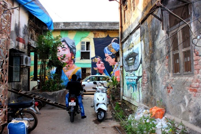 Bandra’s street art: A fantasy world at Chapel Road – My Favourite Things