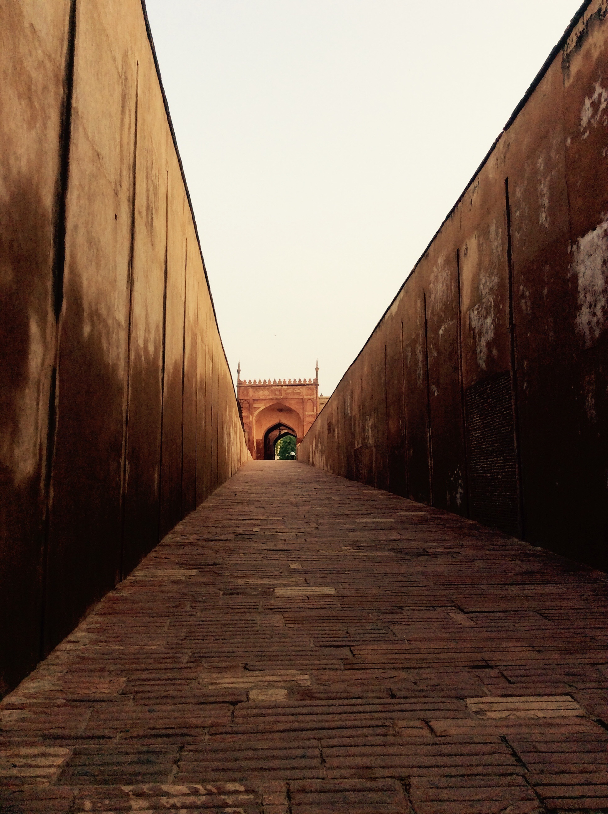 Qila-i-Akbari: The red fort of Agra – My Favourite Things