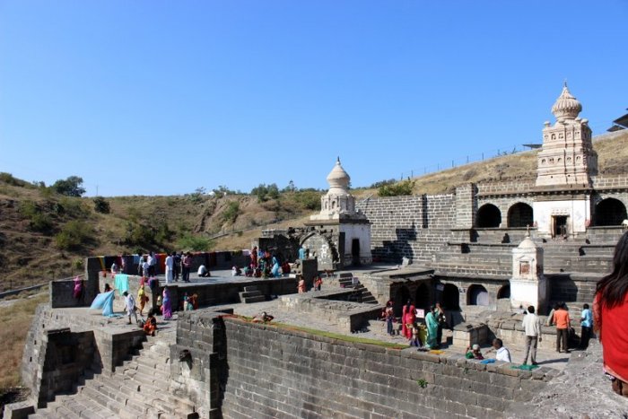 Lonar: Geology, mythology, history and today – My Favourite Things