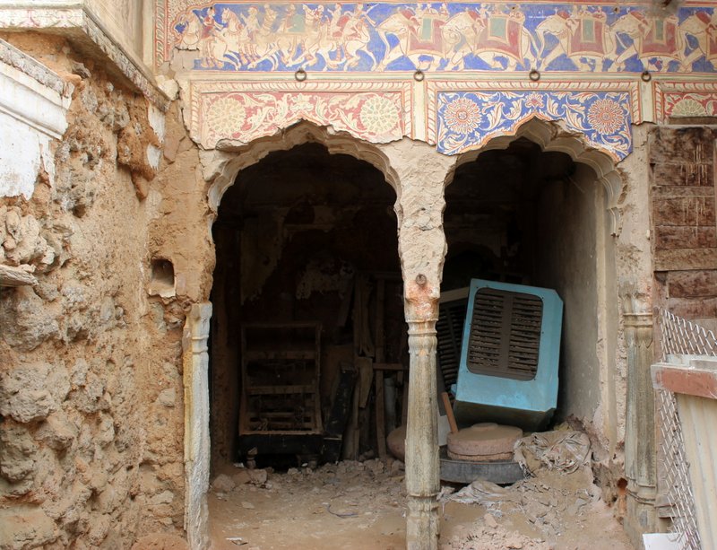 The painted towns of Shekhawati-6: Bissau – My Favourite Things