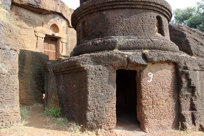 The Buddhist caves at Kolvi – My Favourite Things